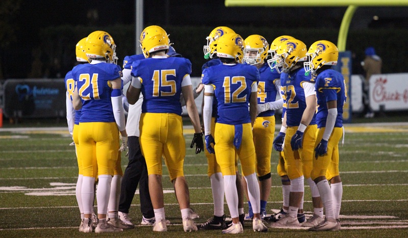 Findlay Trojans Football Season Recap With Coach Adams - 106.3 The Fox